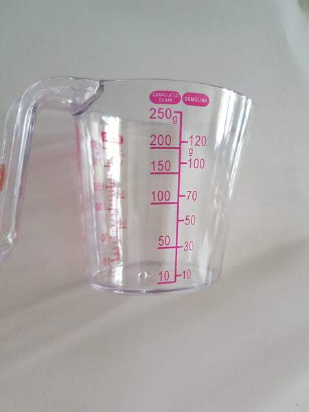 Practical Life - Pouring Pitcher / Jug Different sizes - RightToLearn ...